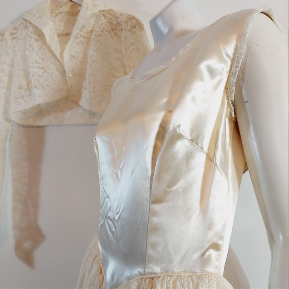 Vintage | Dresses | Vintage 4s 50s Wedding Gown Liquid Satin And Lace ...